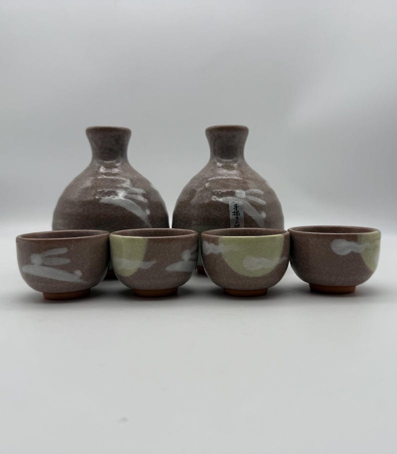 Japanese Pottery Sake Set: Rabbit and Moon Carafe With Cups - Etsy