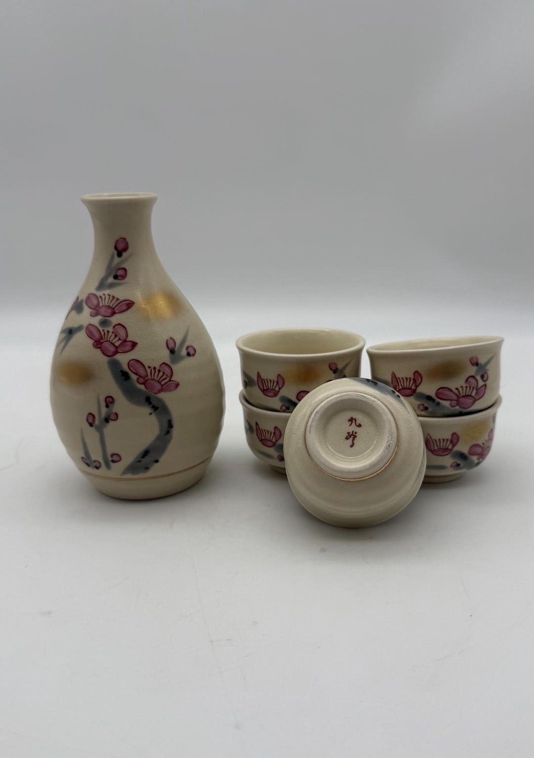 Japanese Vintage Sake Set With One Carafe and Five Cups - Etsy