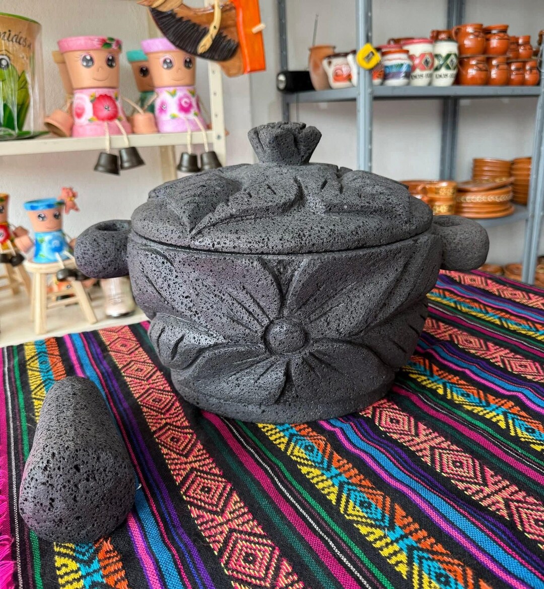 Molcajete - Cazuela Made of Volcanic Stone - Etsy