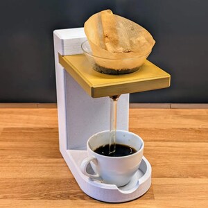 Modern Minimalist Drip Coffee Making Set | Simple Wooden Drip Coffee ...