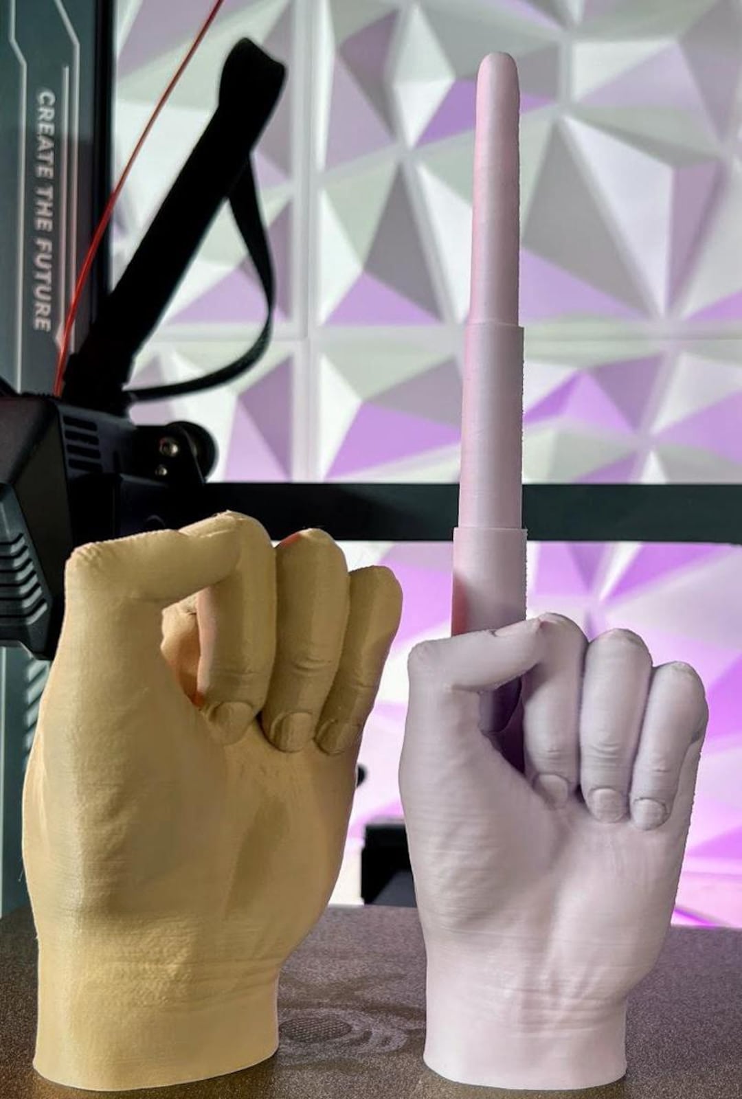 Extendable Collapsing Middle Finger - as Seen on Tiktok| Gag Gift Under ...