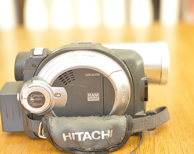 Hitachi DZ-MV580A DVD Camcorder W Battery & Charger Tested - Etsy