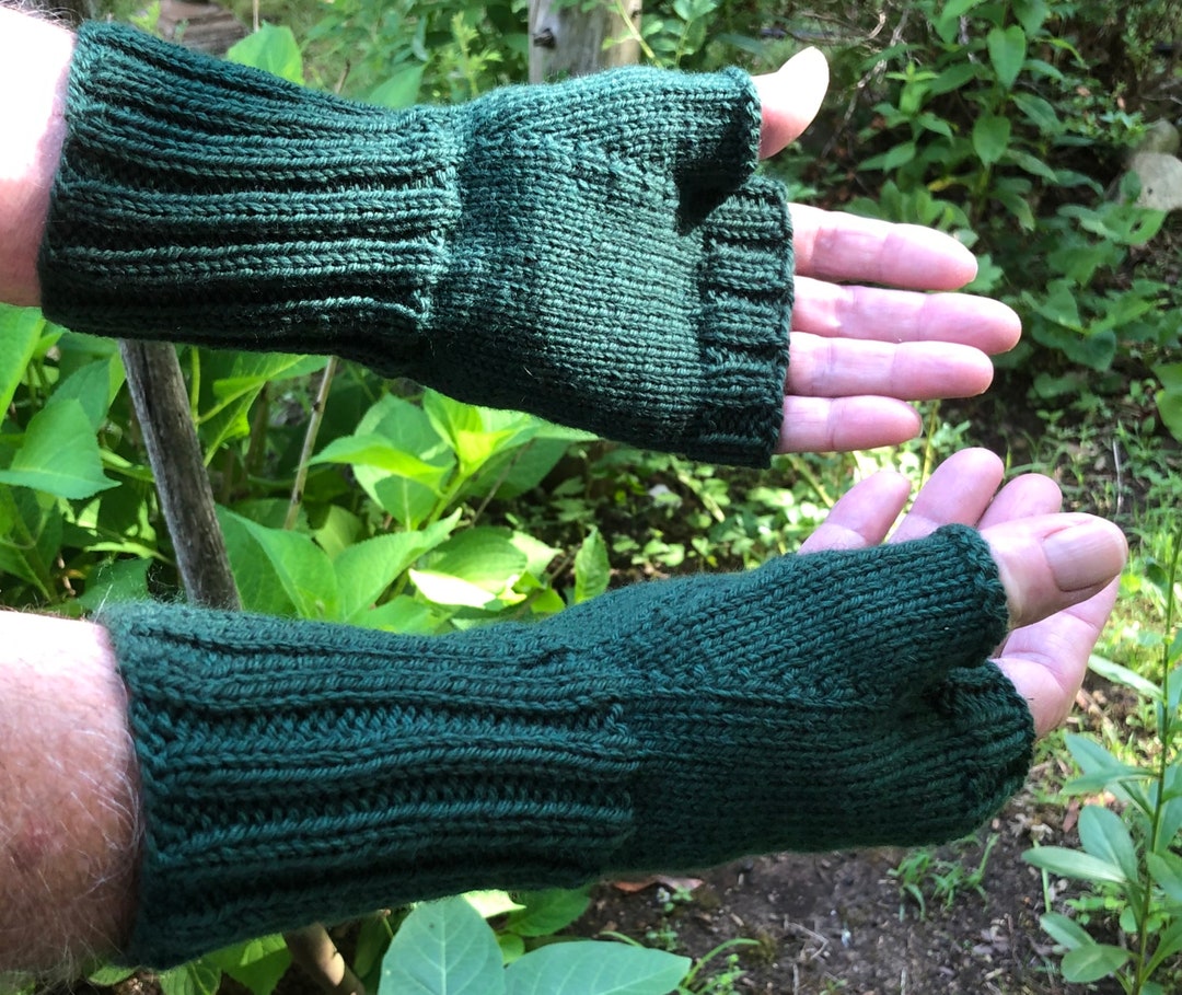 Forest Green Wool Fingerless Mitts: Seamless Knit, Long Ribbed Cuff - Etsy
