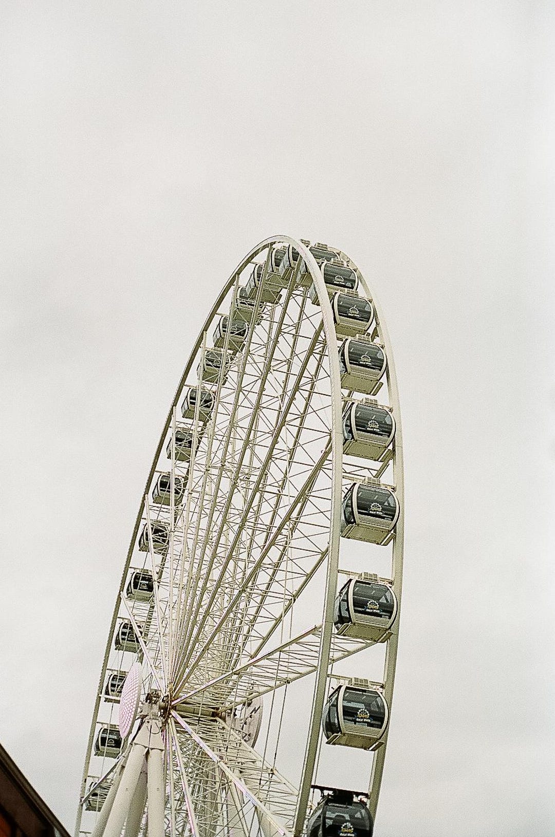 Seattle Gray Ferris Wheel 5x7 Print Matted to 8x10 - Etsy