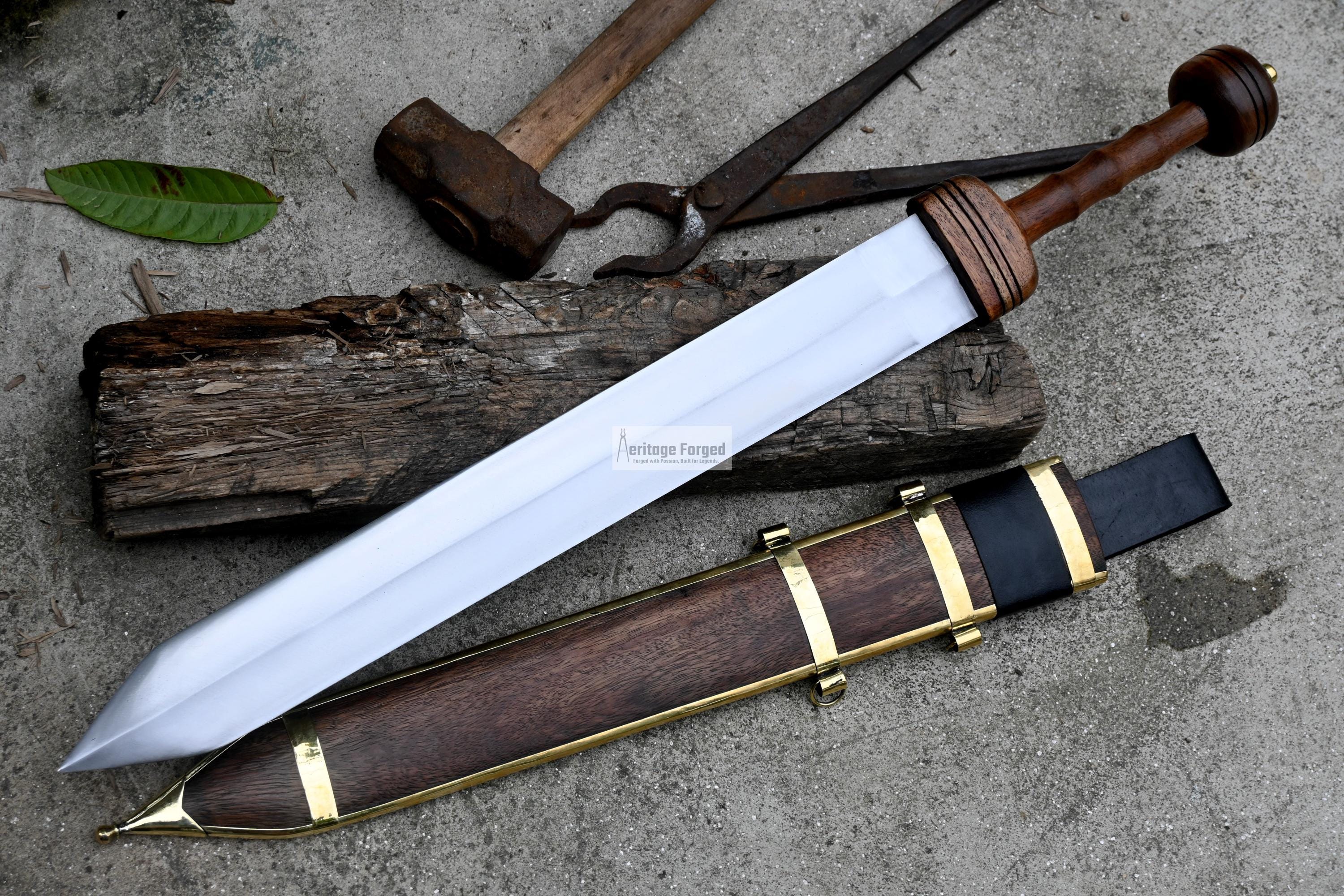 GLADIUS SWORD /18 Inches Long Blade Hand Forged Sword/ GLADIUS Machete ...