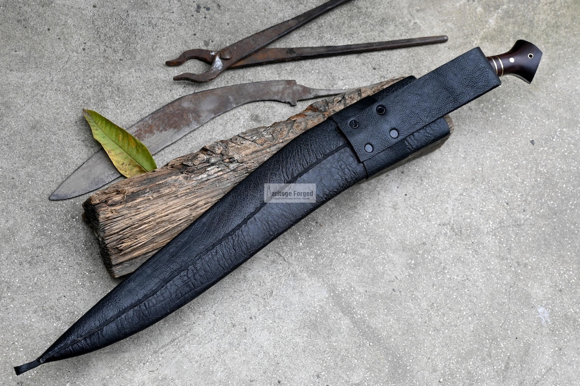 KHUKURI SWORD/ Large Kukri Machete/ 21 Inches Long Blade Heavy Machete ...