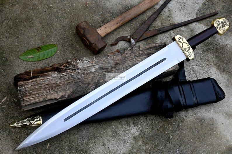 GLADIUS SWORD /20 Inches Long Blade Hand Forged Sword/ Gladius Machete ...