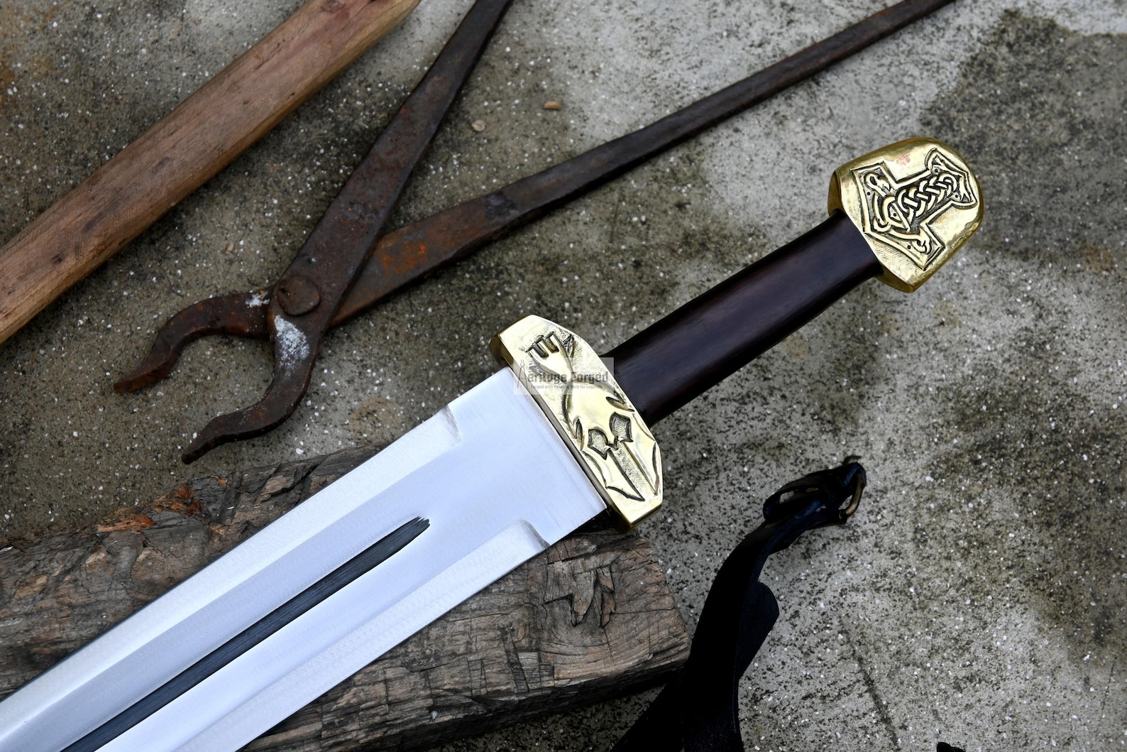 GLADIUS SWORD /20 Inches Long Blade Hand Forged Sword/ Gladius Machete ...