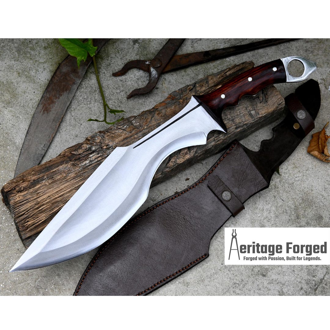 CHOPPER MACHETE / Large Jungle Machete/ 15 Inches Long Blade Heavy ...