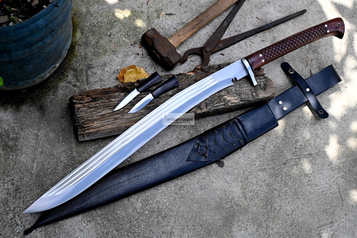 KHUKURI SWORD/ Large Kukri Machete/ 21 Inches Long Blade Heavy Machete ...