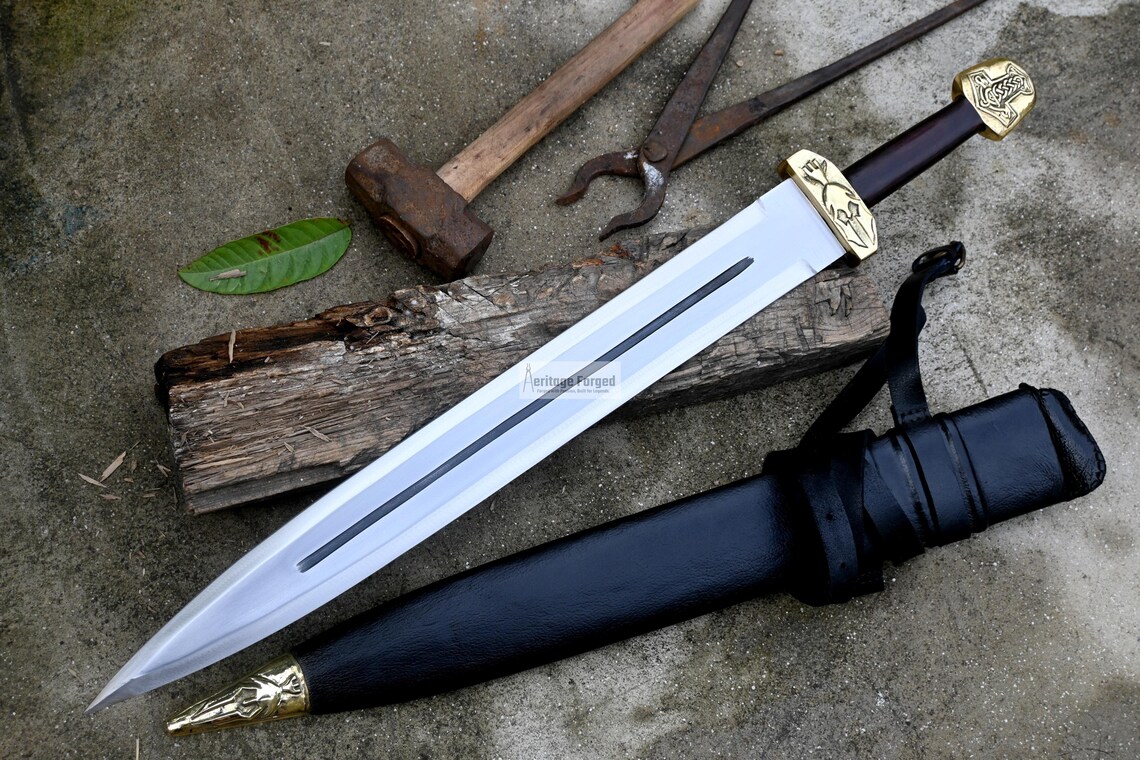 GLADIUS SWORD /20 Inches Long Blade Hand Forged Sword/ Gladius Machete ...