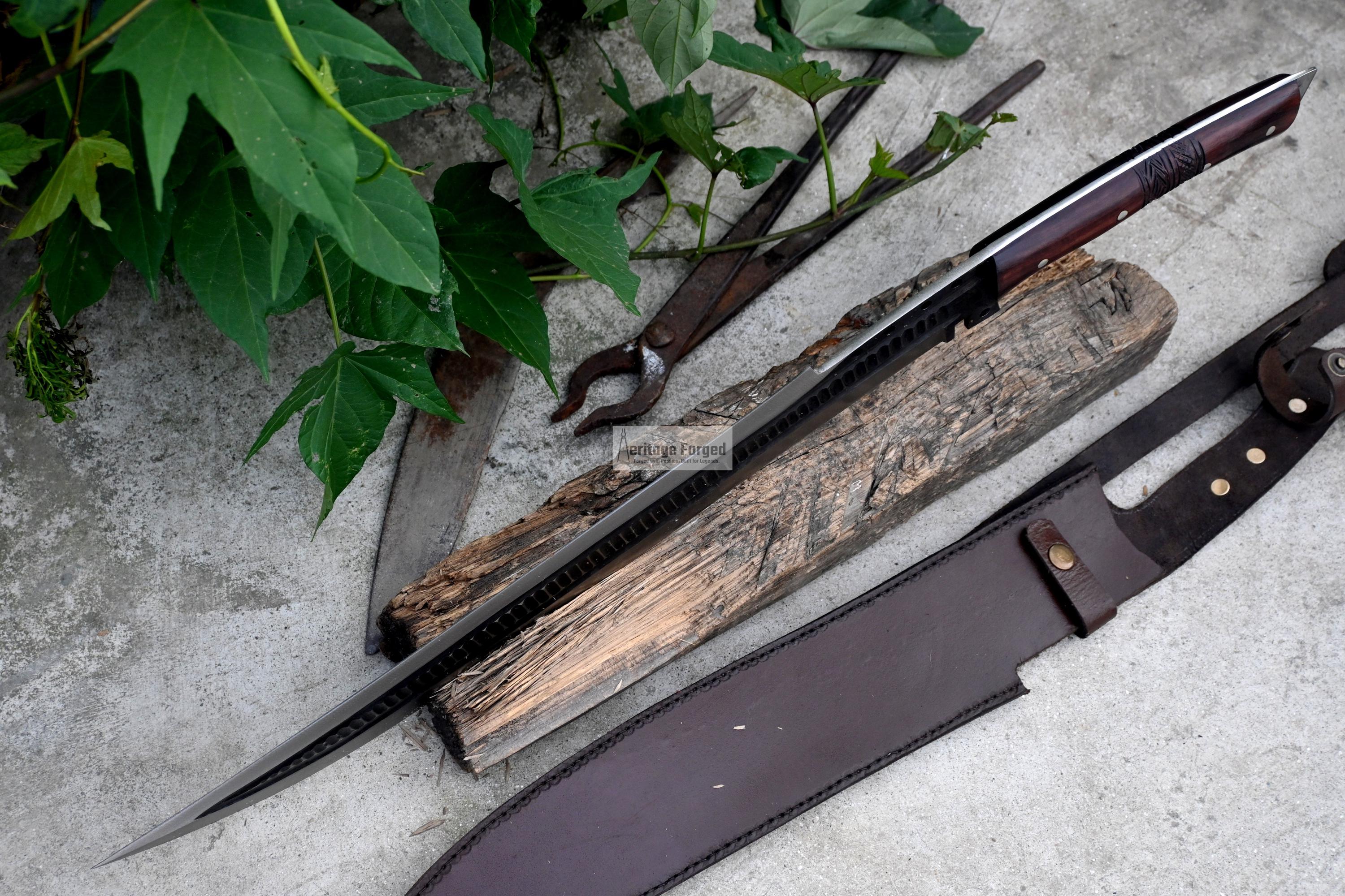 JUNGLE MACHETE / Large Jungle Clever/19 Inches Long Blade Heavy Duties ...