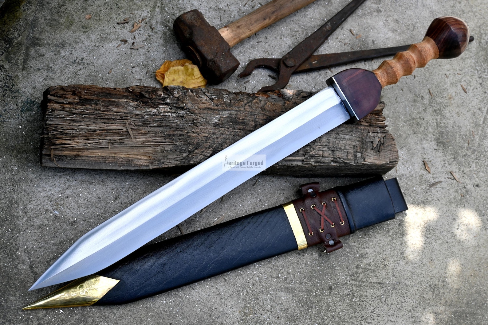 GLADIUS SWORD /20 Inches Long Blade Hand Forged Sword/ Gladius Machete ...