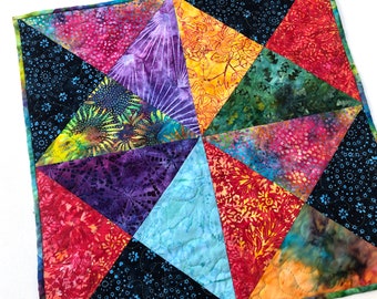 Triangle Table Topper - Etsy