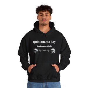 Quinyonamo Bay - Etsy