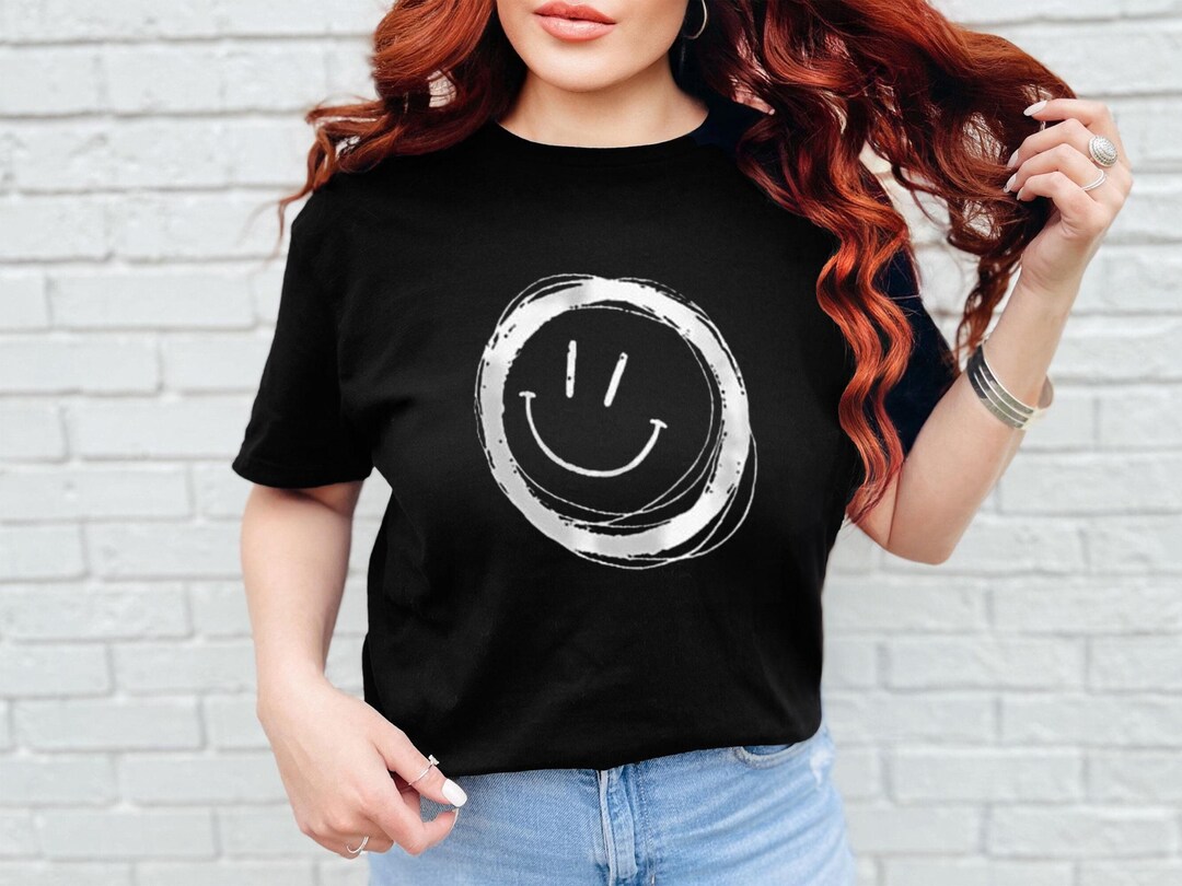 Smiley Face Shirt, Plus Size Happy Face Tee, Happy Shirt, Smiley ...