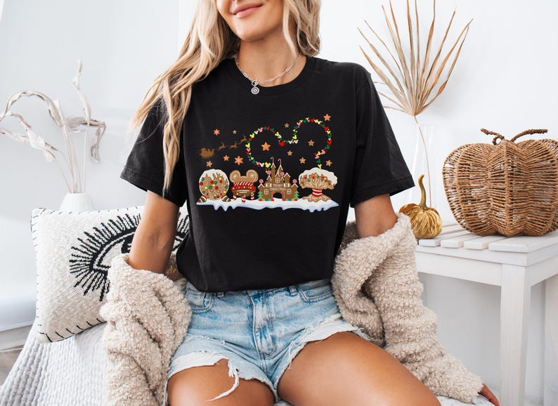 Disney Gingerbread Castle Christmas Shirt - Etsy