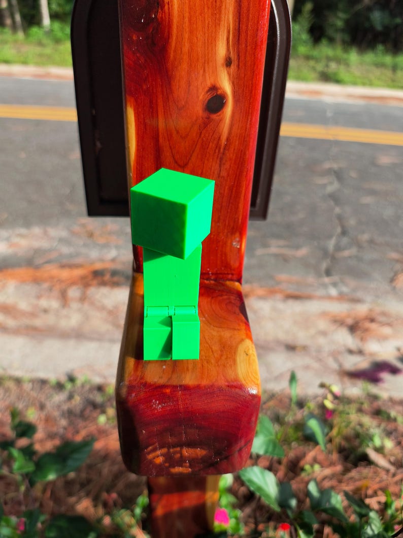 Minecraft Creeper Moveable Feet & Head - Etsy