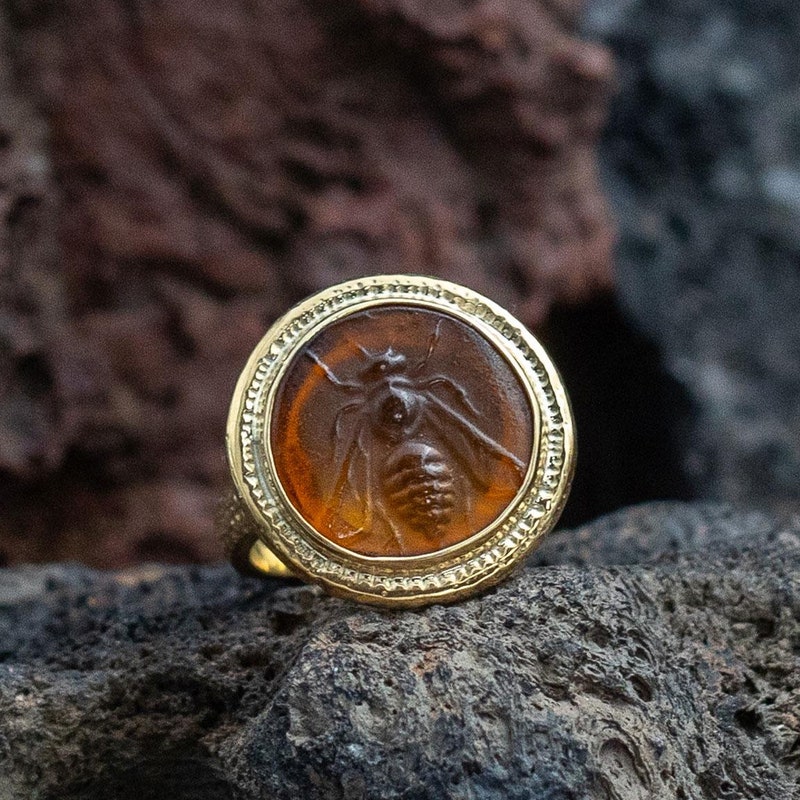 Intaglio Glass Ring - Etsy