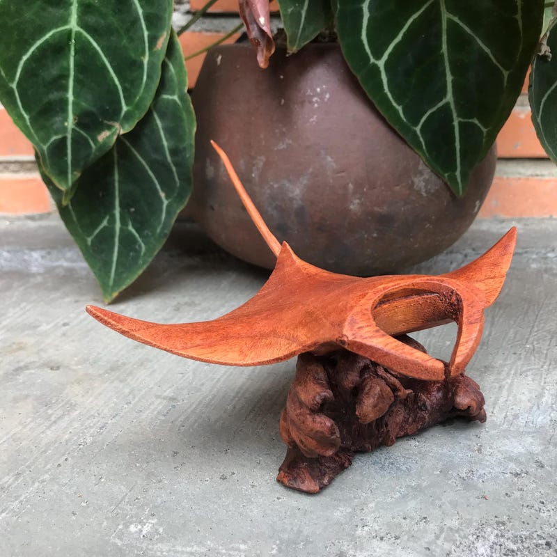 Wood Manta Ray Sculpture - Etsy