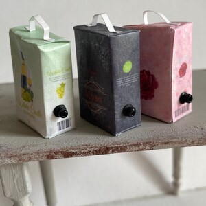 Miniature Dollhouse Bag in Box 1:12th Scale, Winebox, Handmade ...
