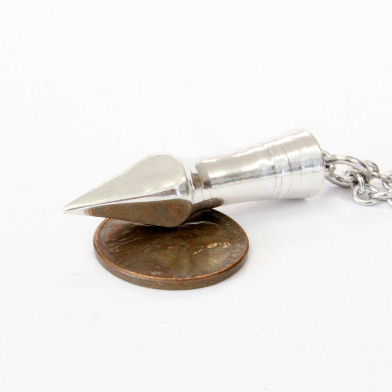 Medieval Silver Bodkin Arrowhead Pendant Necklace in Solid - Etsy