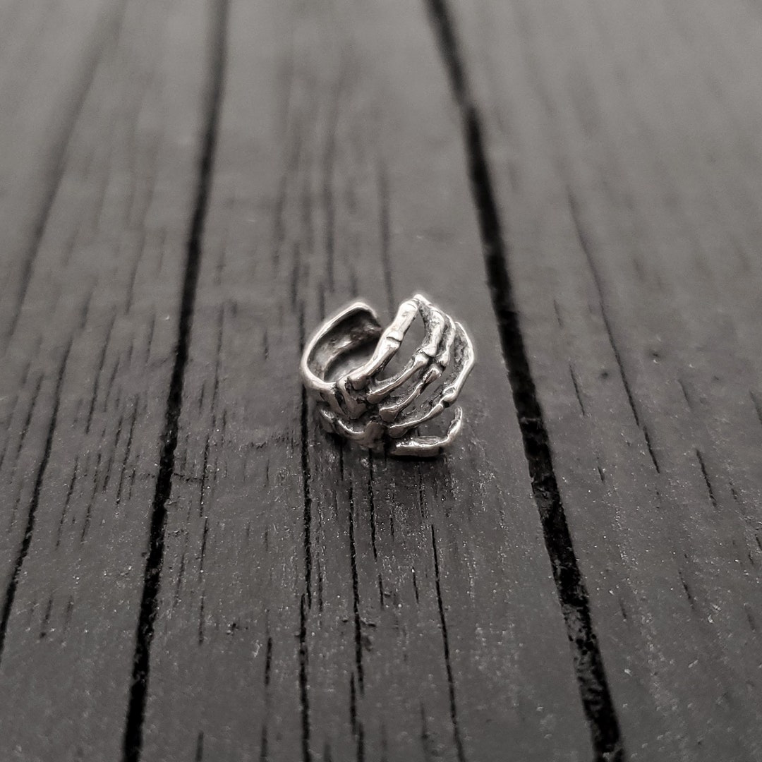 Skeleton Hand Ear Cuff - Solid Hand Cast Sterling Silver - Etsy