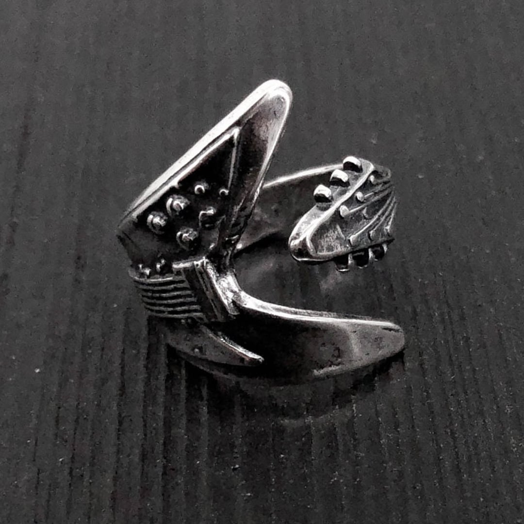 Solid Sterling Silver Flying V Guitar Ring - Etsy