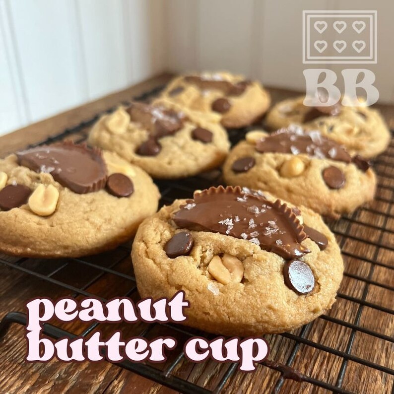 Box of 12 Freshly Baked Cookies, Chocolate Chip Cookies, Baked Goods ...