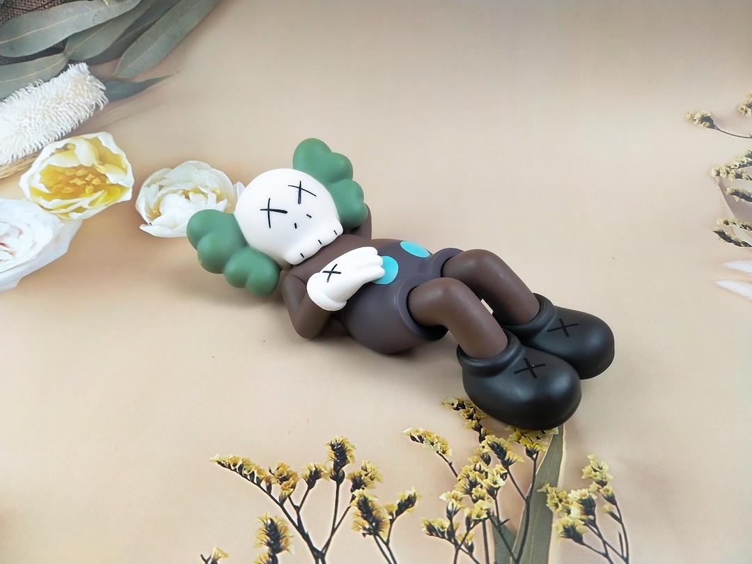 KAWS Statue KAWS Decoration KAWS Figures-standing/sitting/lying - Etsy