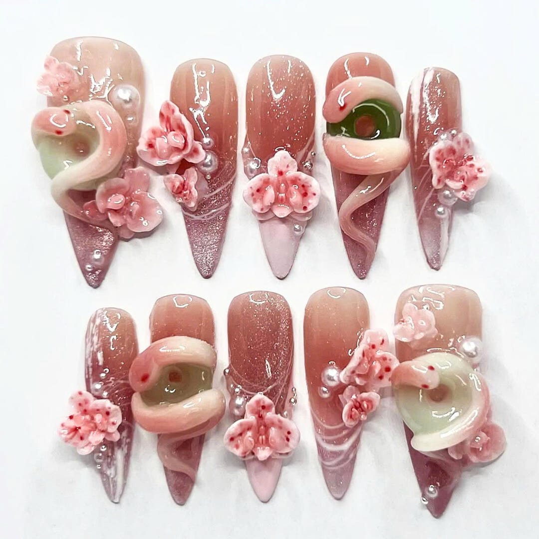 3D Sculpted Snake Press on Nails, Asian Inspired Nail Art With Snake ...