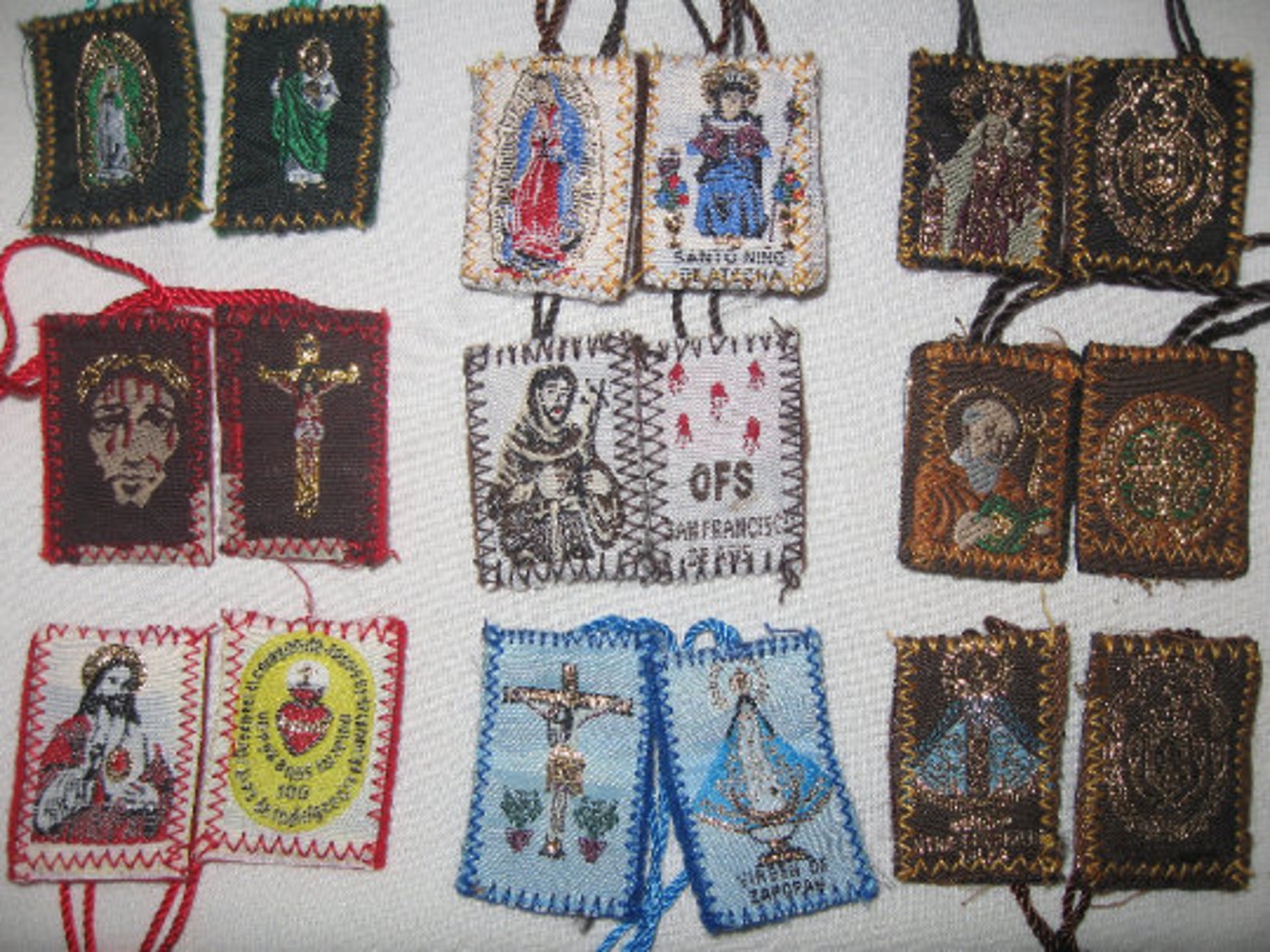10 Piece Scapular Set/20 Piece Scapular Set/30 Piece Scapulara - Etsy