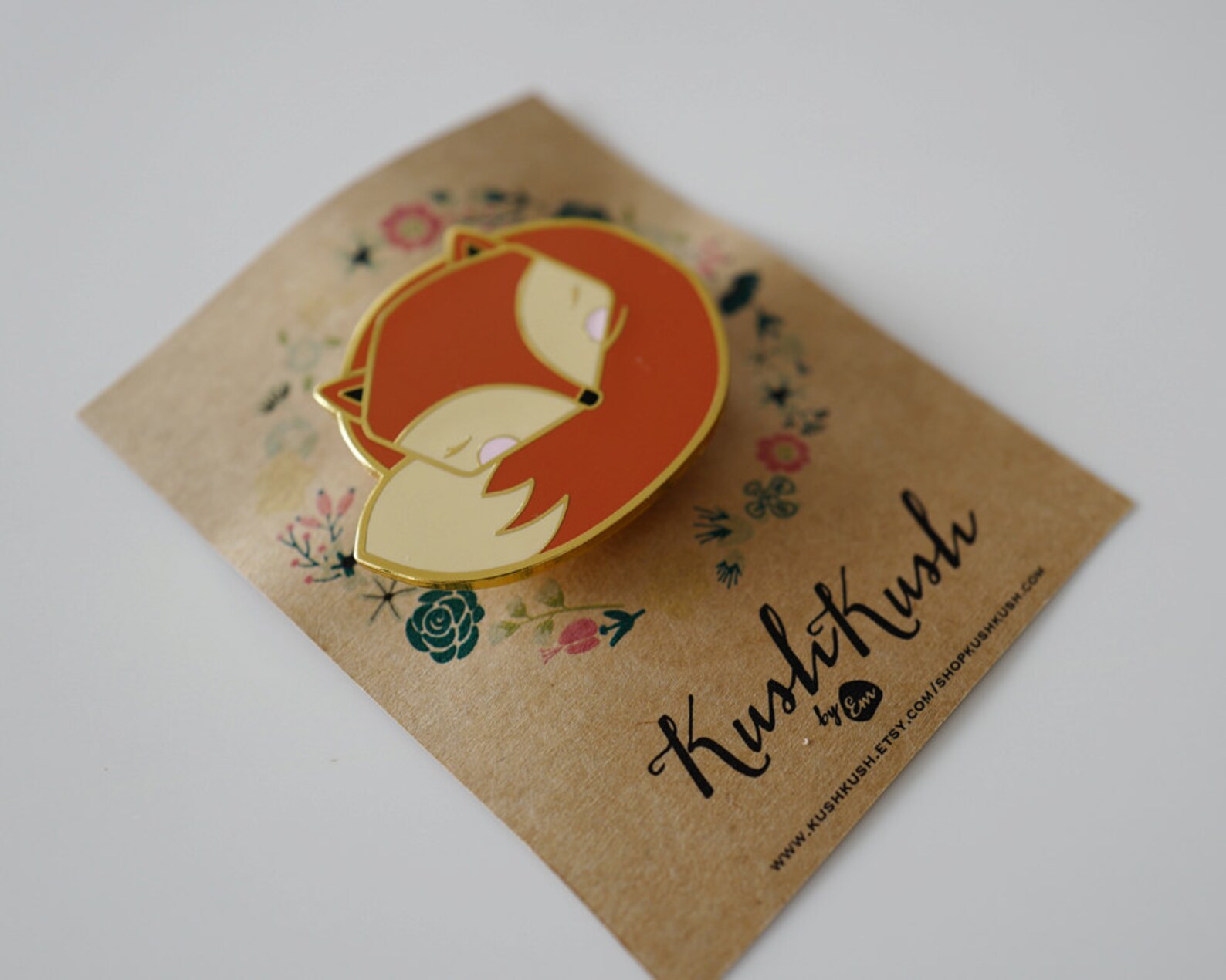 Sleepy Mr Fox Enamel Pin - Etsy Canada