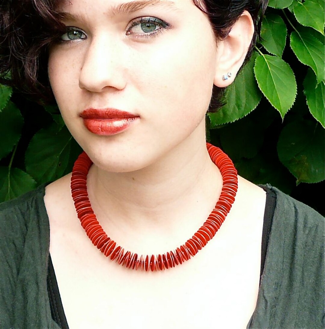 50 SHADES OF RED Choker, Vintage Vulcanite Choker, African Trade Beads ...