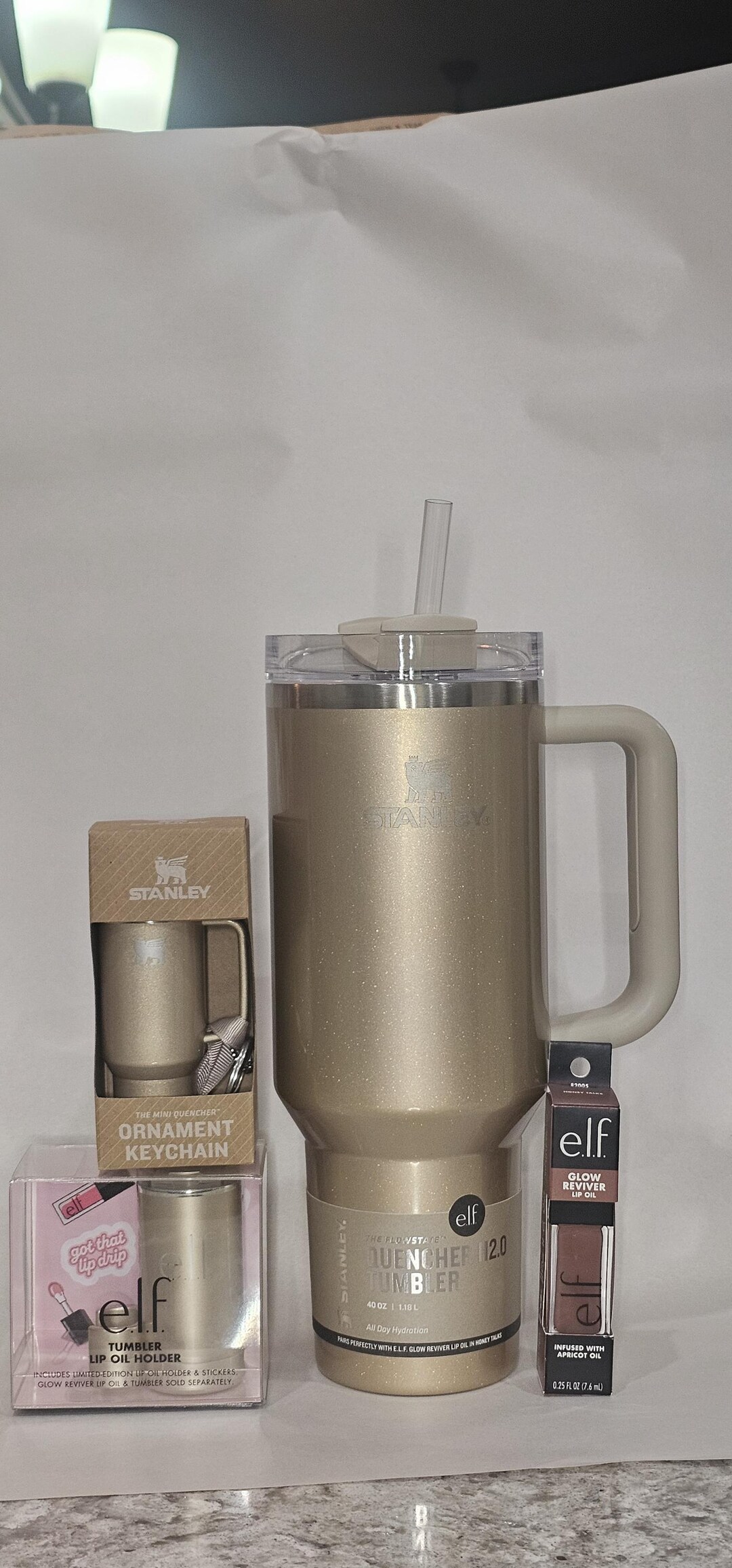 Stanley X ELF 40 Oz Honeytalks Flowstate Quencher Tumbler Lip Holder ...