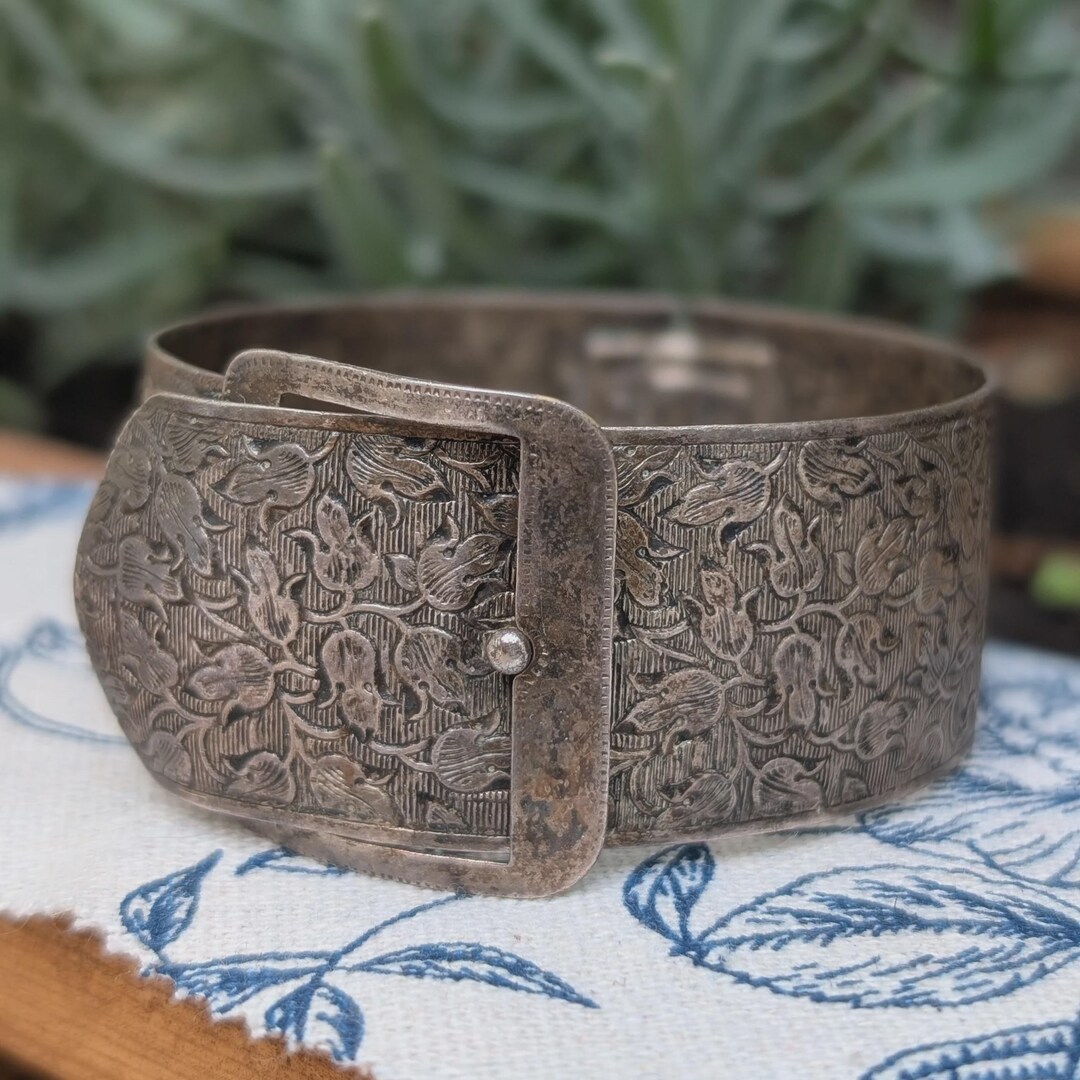 Vintage Silver Tone Buckle Bangle, Extra Wide Engraved Floral Statement ...