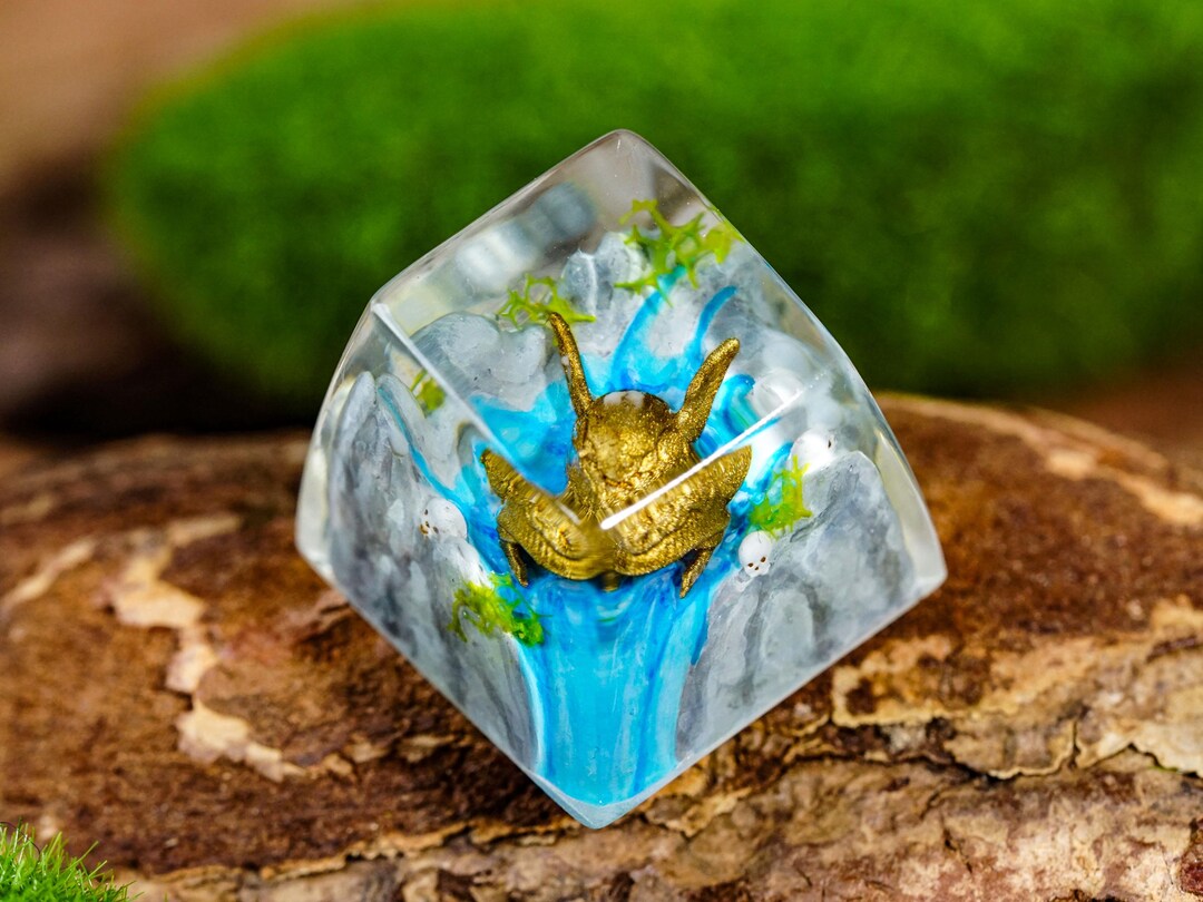 Malenia Helmet Hat Keycap, Tarnished Helmet Artisan Keycap for ...