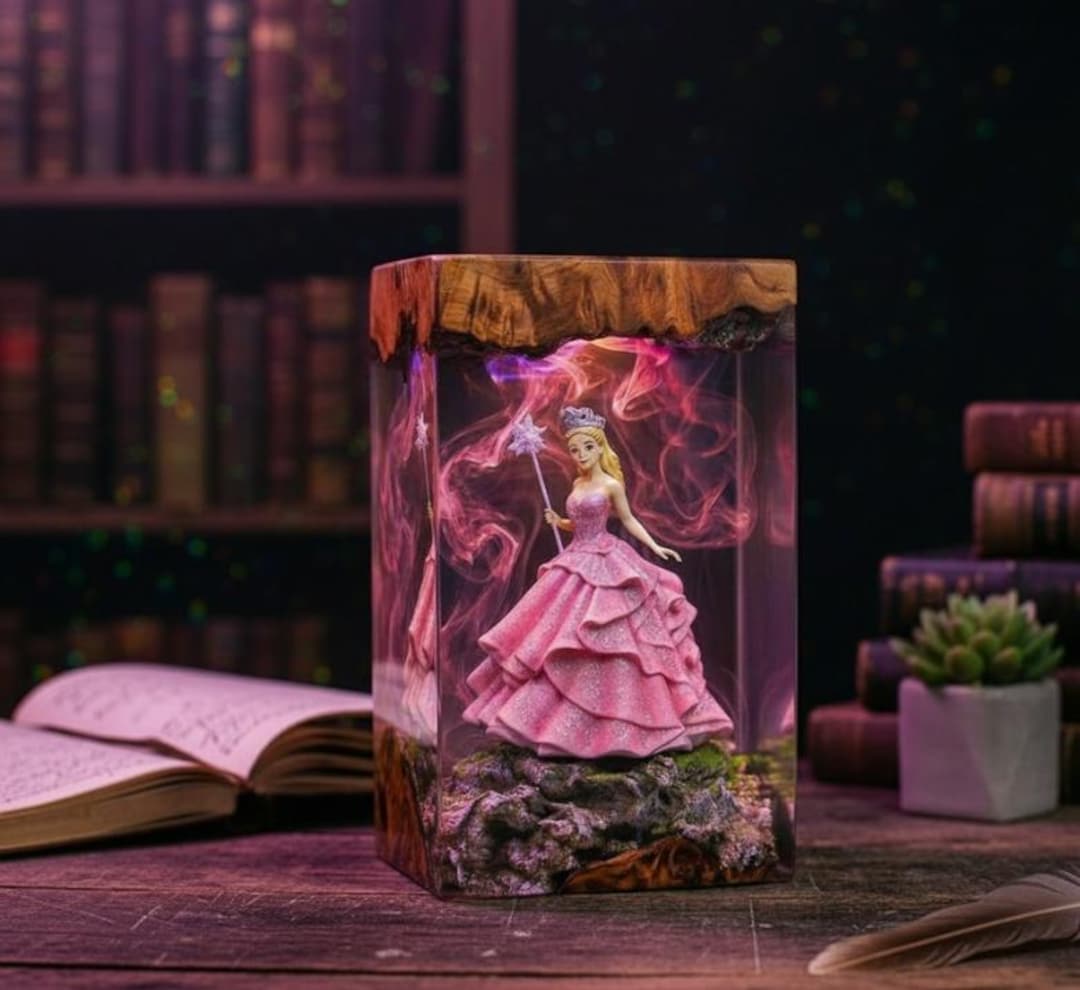 Wicked Glinda Resin Lamp, Wicked for Good Glinda Figure, Elphaba, Home ...