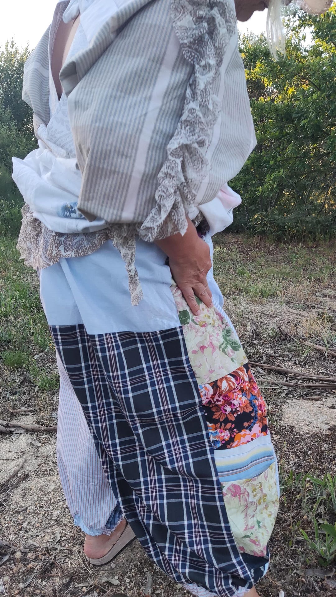 FOLGOSA DA MADALENA Bloomers Zouave Patchwork • Calças Hippie Unissexo ...