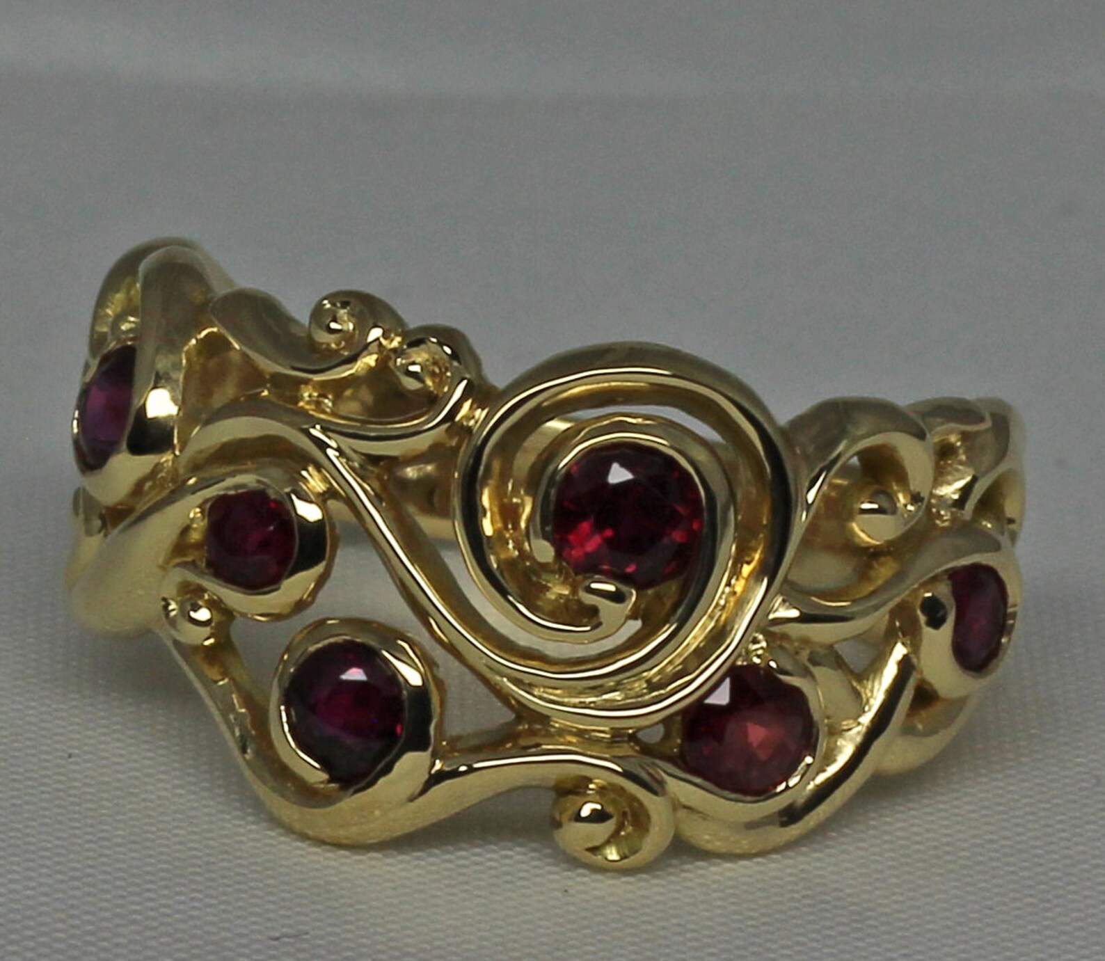 Ruby Swirl Ring in 18k Yellow Gold With Natural Rubies Size | Etsy