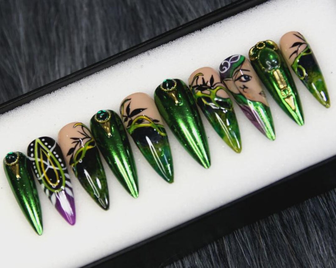 Sage Green Fairy Press on Nails | Fun Fake Nails | Special Patrick Gift ...