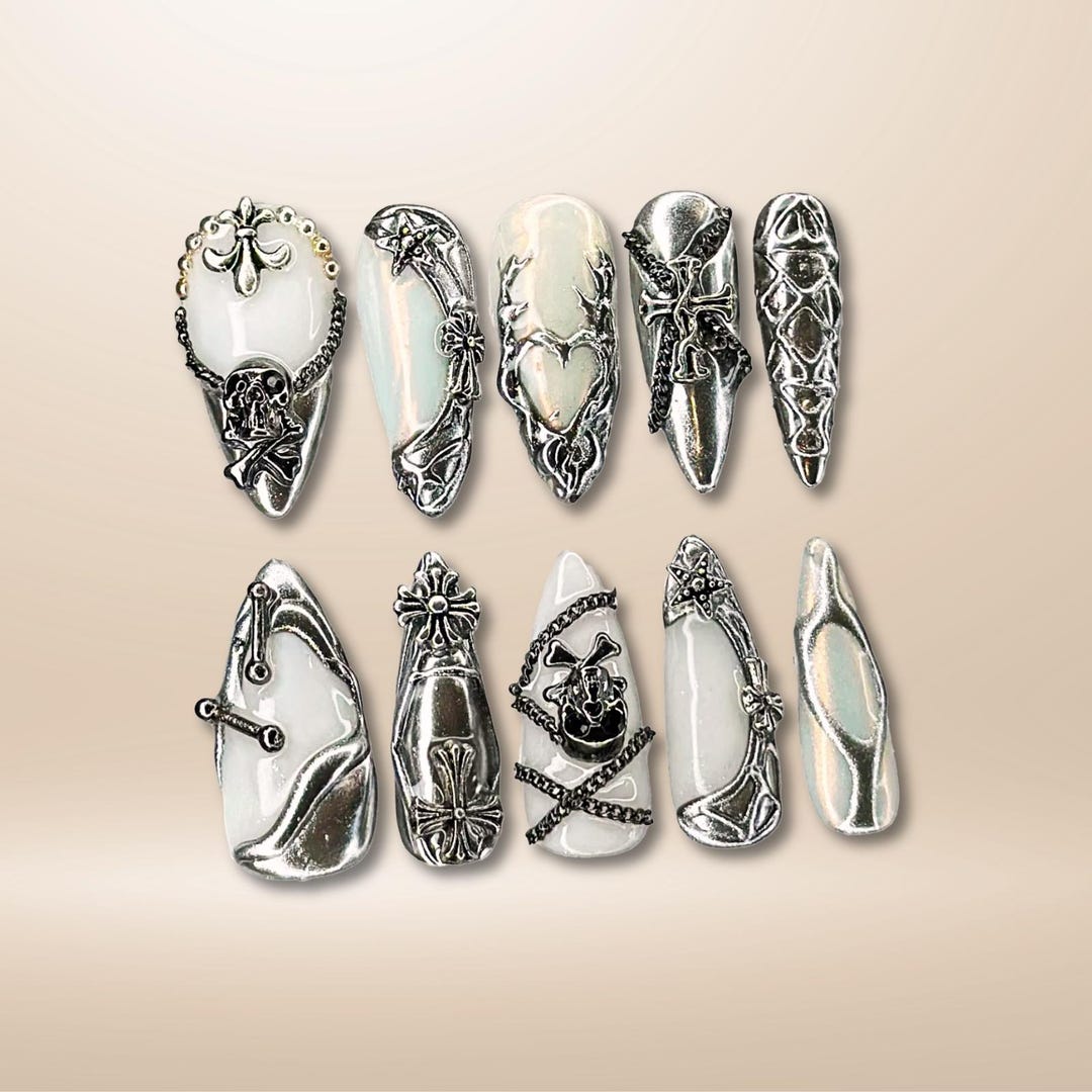 Luxury Gothic Press on Nails: Skull & Chain Silver Nail Art - Etsy