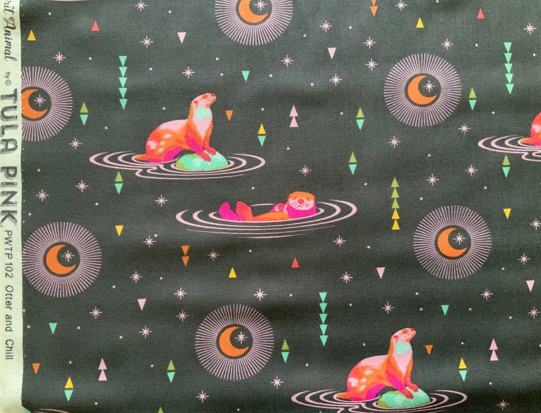 SALE. RARE. Tula Pink Spirit Animal Otter and Chill Star Light - Etsy