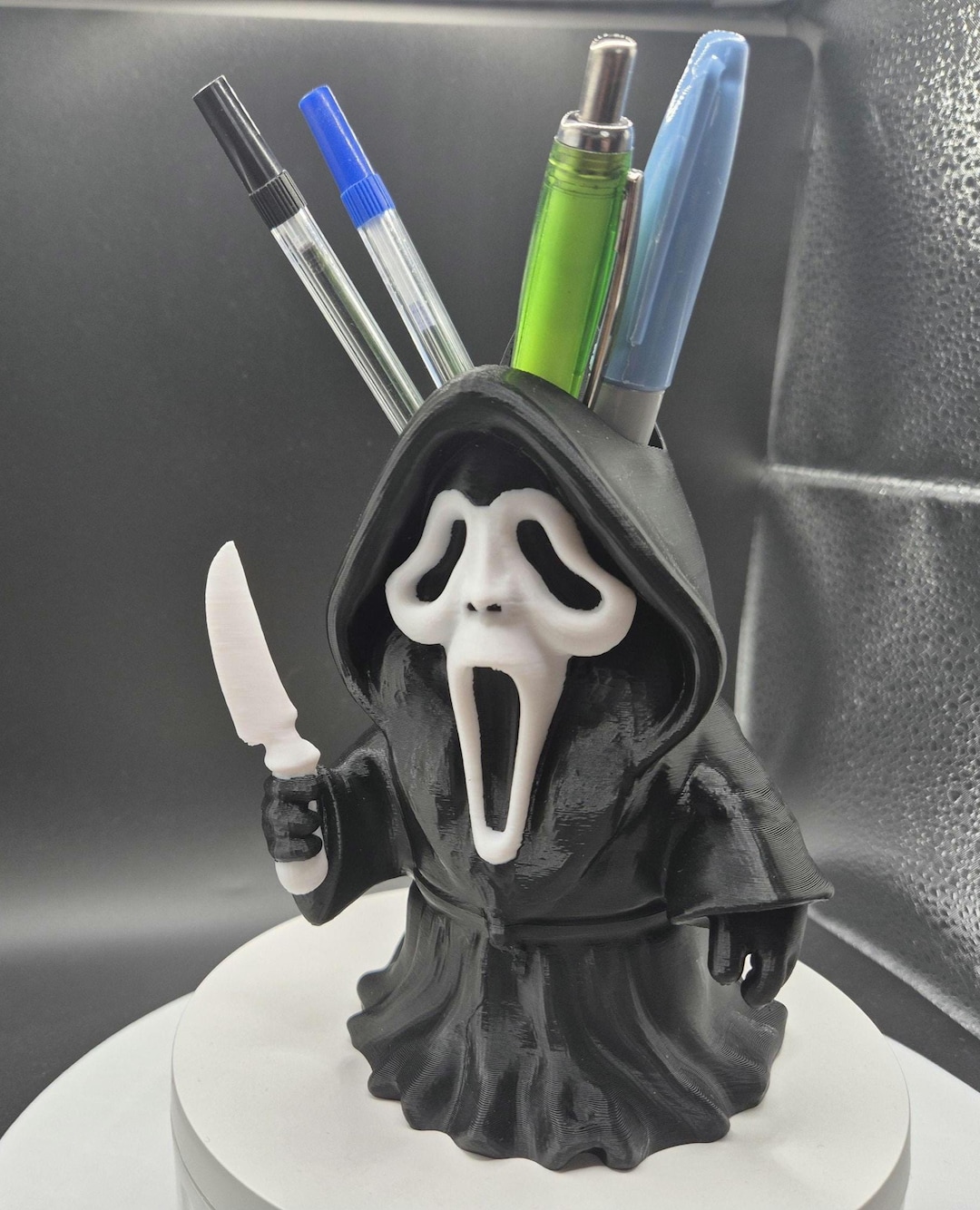 SCREAM Ghostface Inspired Horror Penpot, Desk Organizer, Desk Tidy ...