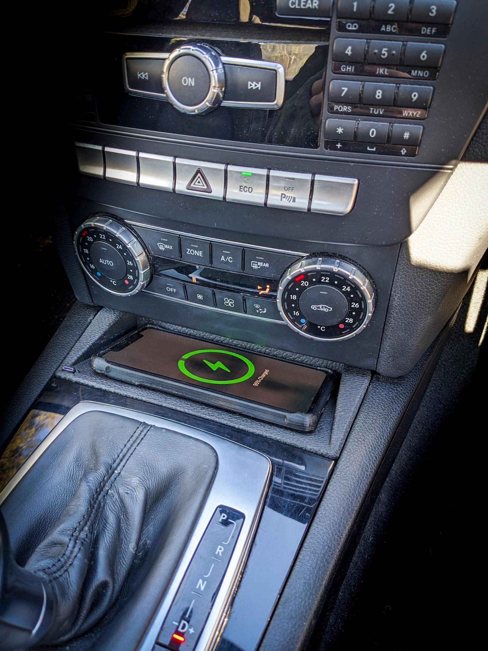 Mercedes C-class Wireless Charger Phone Holder | W204 Stock Interior ...