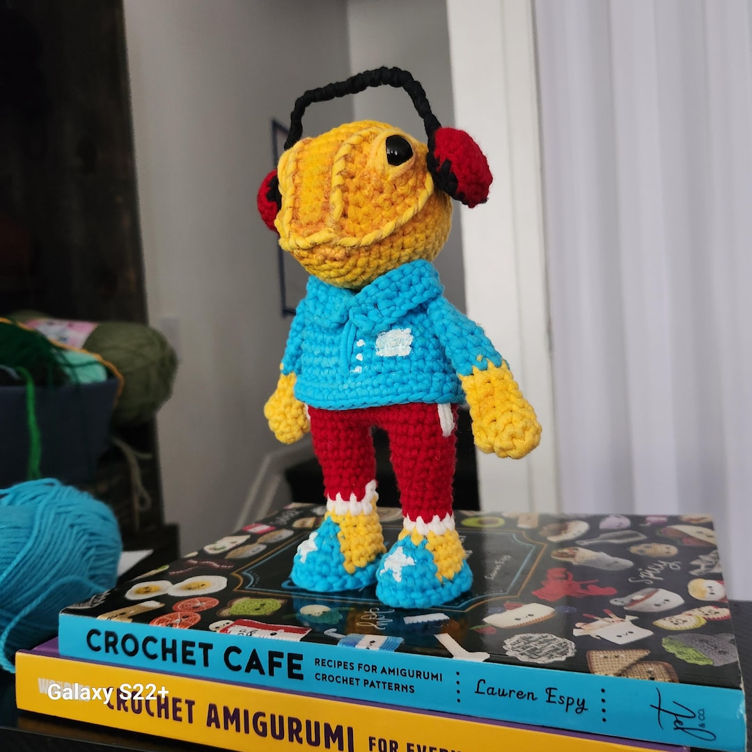 Amigurumi of sapo Concho Dtmf. - Etsy