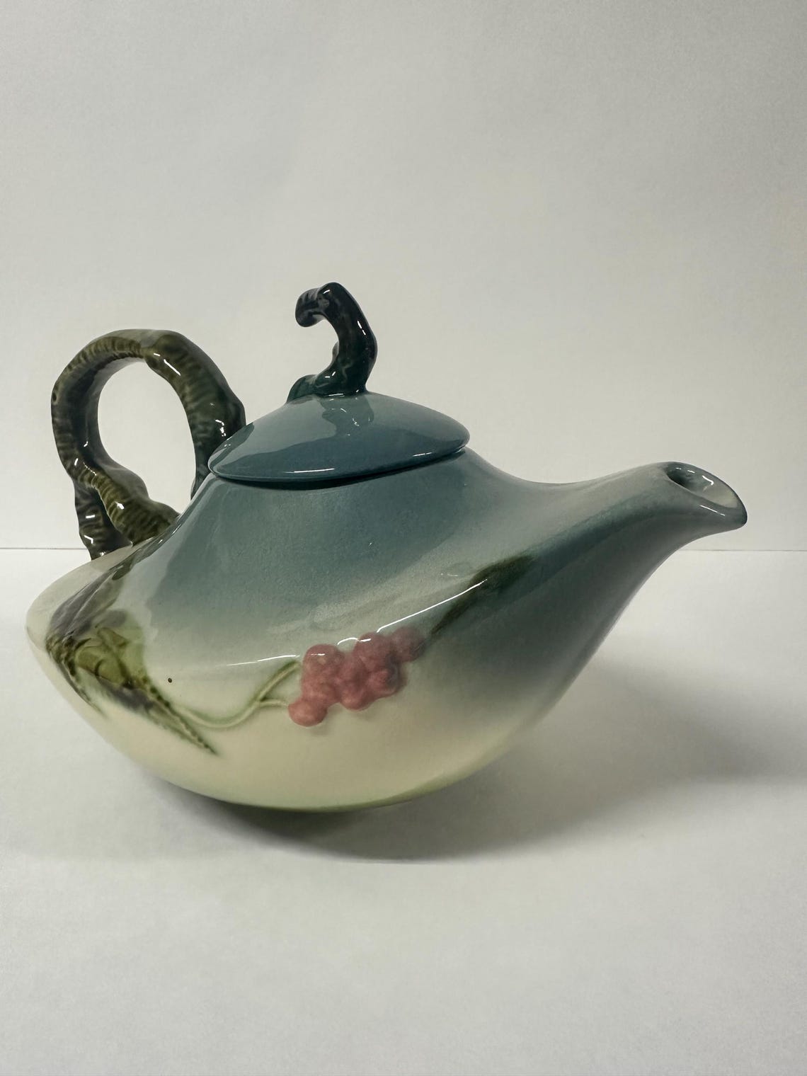 Vintage 1950's Hull Pottery Pink Daffodil Teapot, Sugar Bowl, and ...