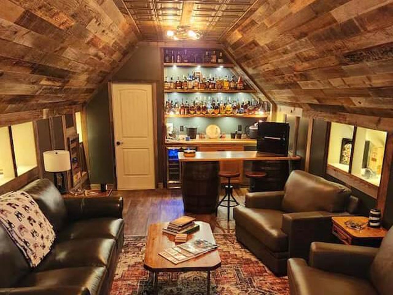 Rustic Game Room Wood Accent Wall | Vintage Pool, Card, and Board Game ...