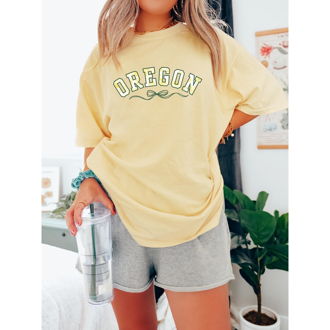 Oregon Shirt University Apparel Green Bow Eugene Oregon College Merch ...
