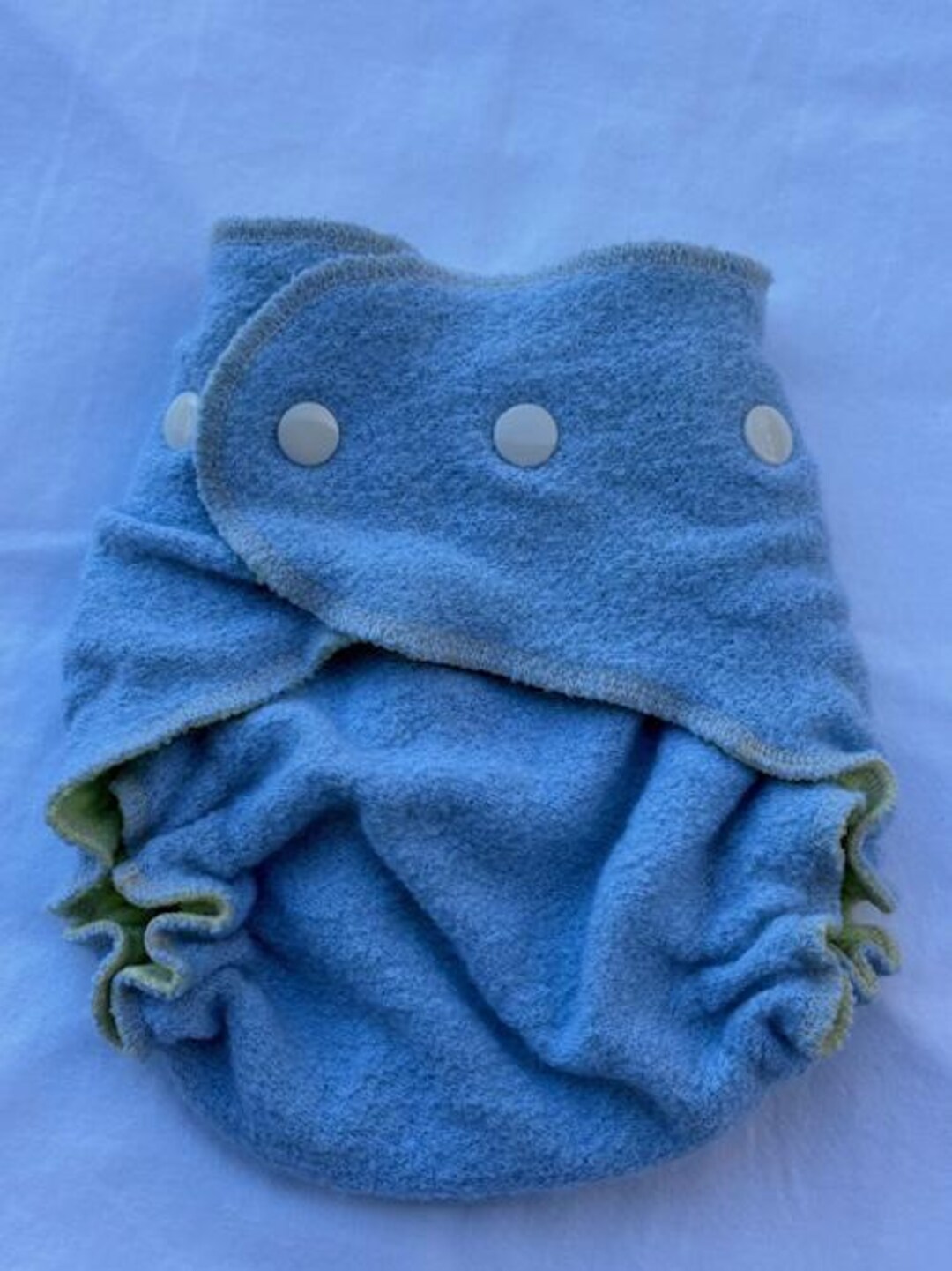 Loveybums Medium Baby Blue/apple Green Wool Crepe Cover With Snap ...